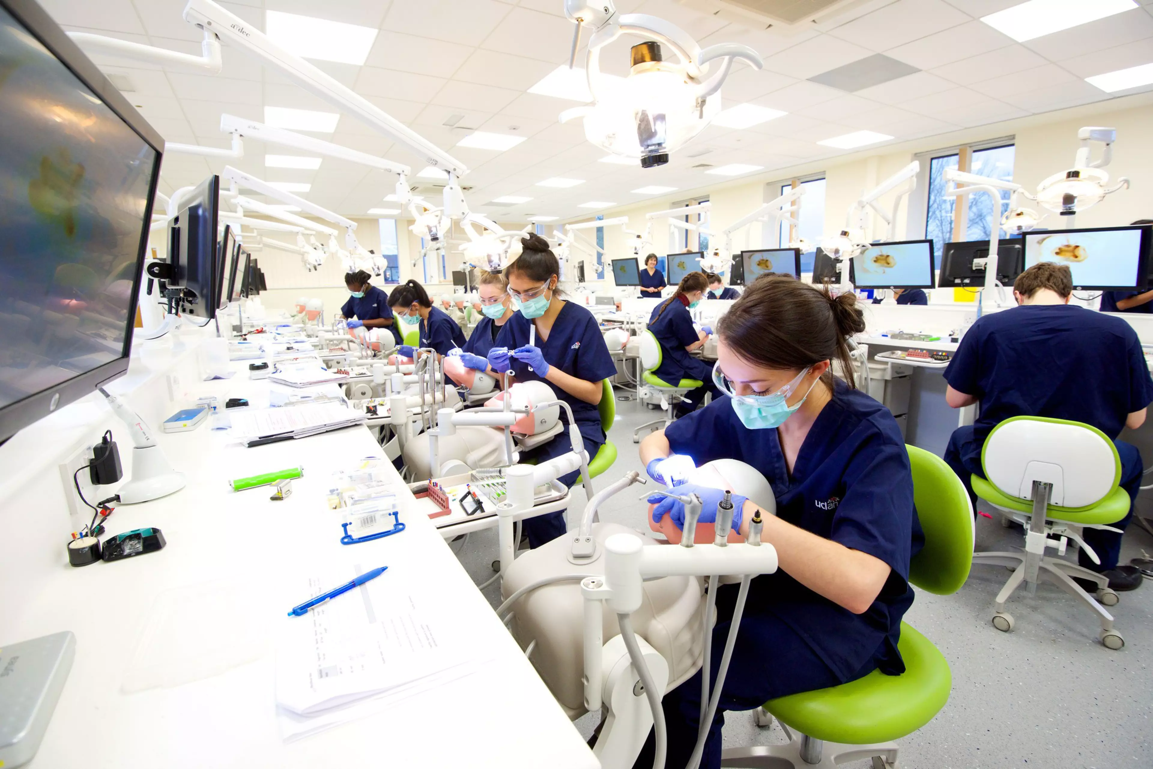 Clinical Dental Technology Course