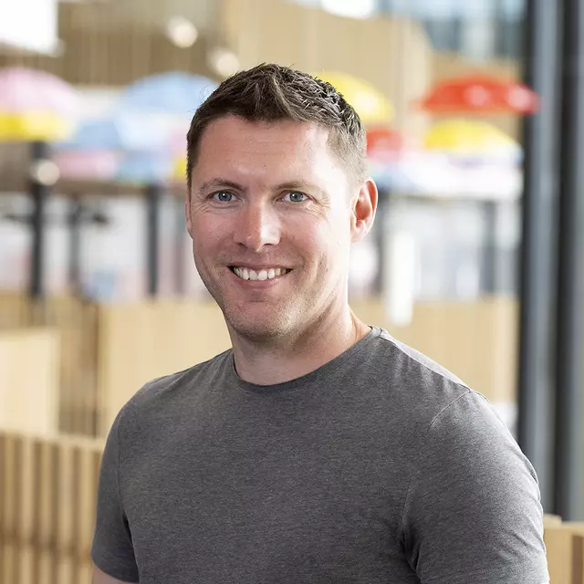 Steve Greaves - Academic Staff