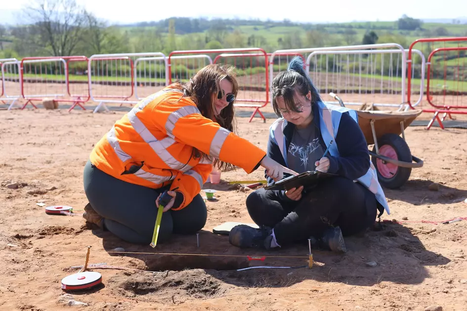 University of Lancashire archaeology students help to uncover 10,000 ...