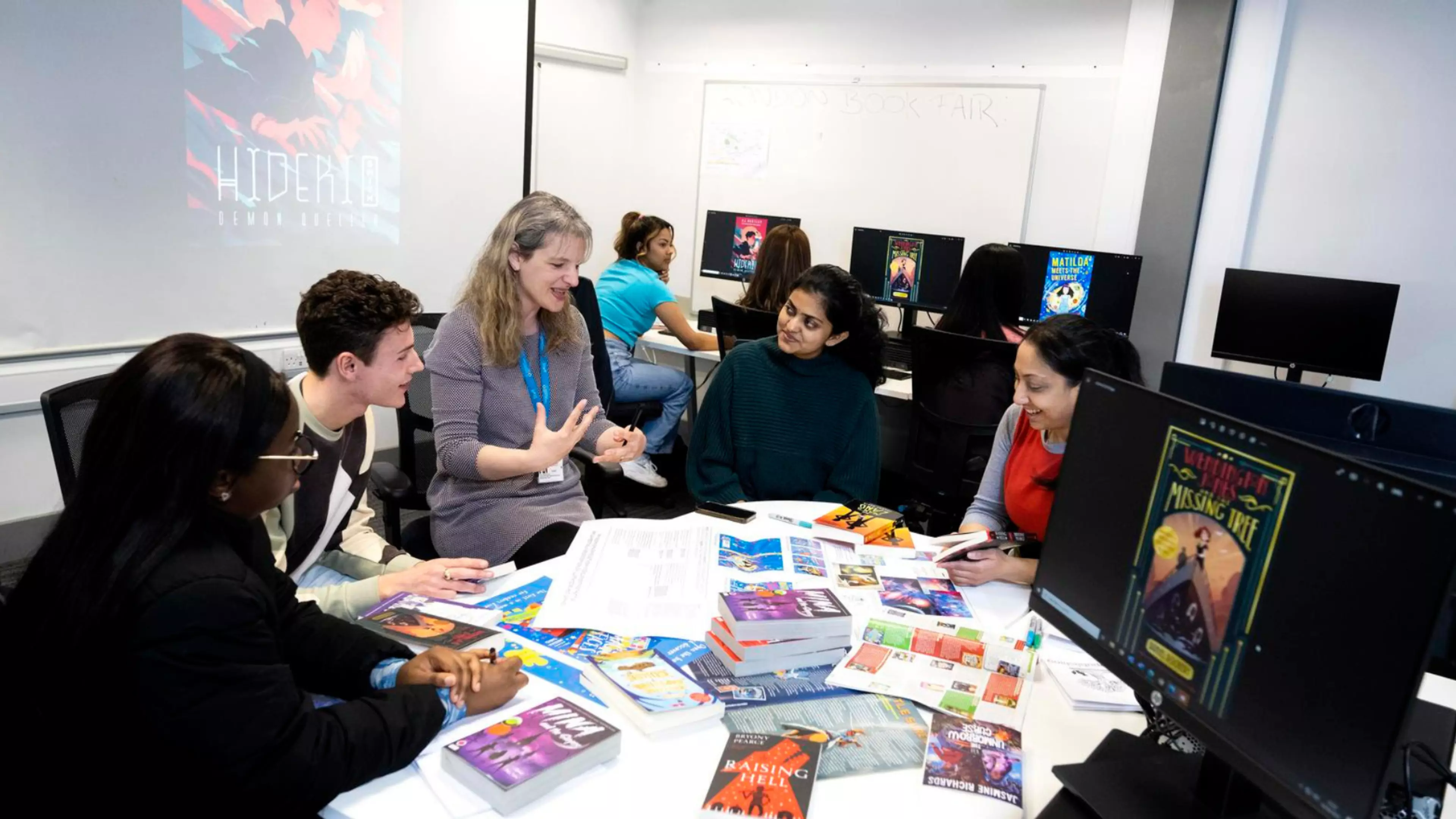 How to get into Publishing | Step by Step Guide