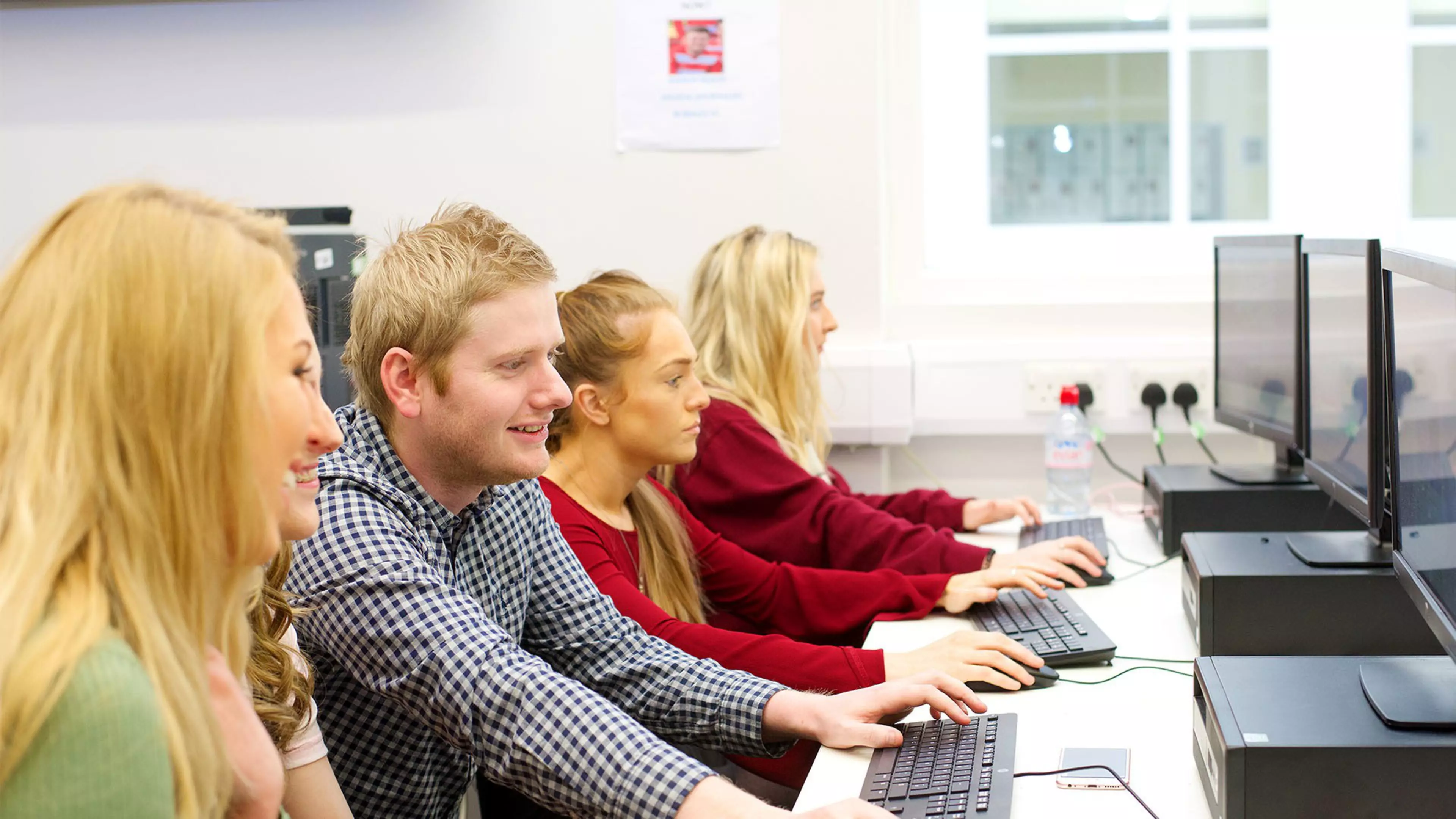 Journalism Broadcast Newsrooms